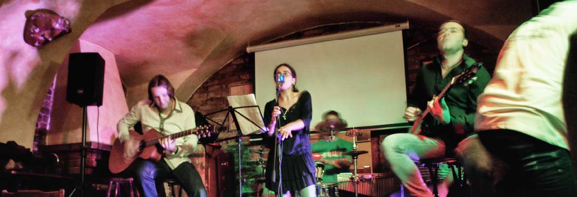 Vánoce po španělsku - Singer Pub